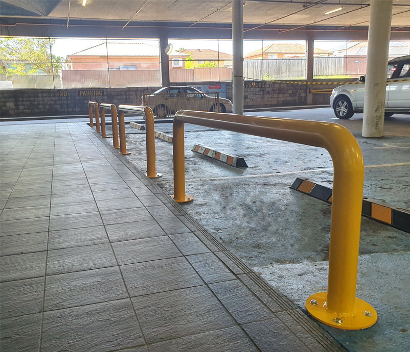 Bollards and U-Bars : Defender U Bar