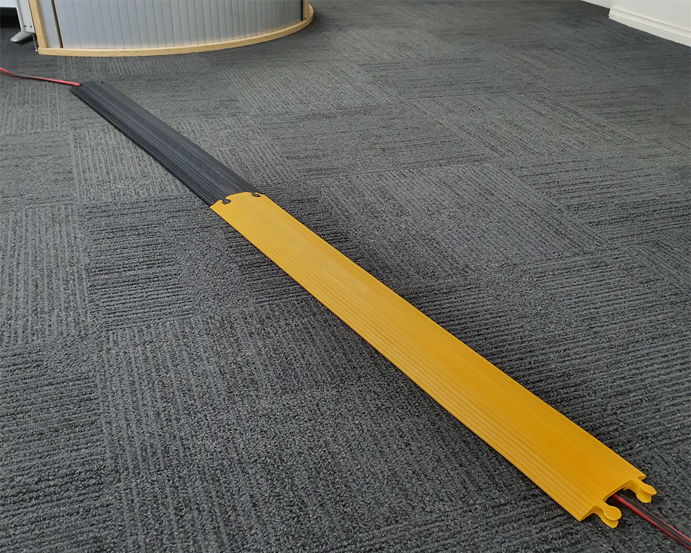 Cable Management : CP14 Rubber Dropover Cable Protector